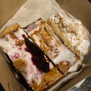 MILLS BAKERY - Updated May 2025 - 83 Photos & 114 Reviews - 275 Valley ...