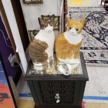 UNCLE JUNKEE - Updated April 2025 - 36 Photos & 13 Reviews - 299 E ...