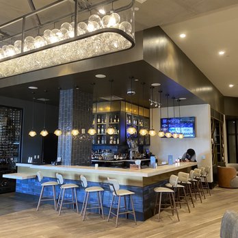 LUMINARY LOBBY BAR - Updated August 2025 - 2200 Edwards Dr, Fort Myers ...