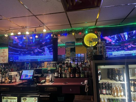 MUGSHOTS CAFE - Updated December 2025 - 17 Photos & 28 Reviews - 25 ...