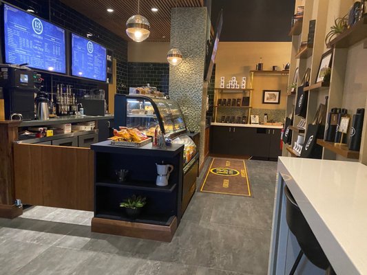 13 COINS COFFEE HOUSE - Updated May 2025 - 47 Photos & 26 Reviews - 558 ...