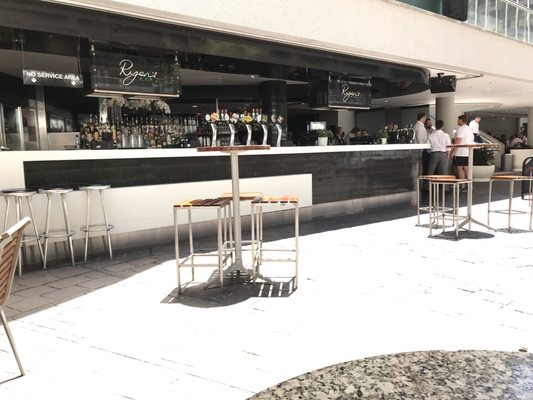 RYAN’S BAR - Updated September 2025 - 21 Photos & 28 Reviews - 264-278 ...