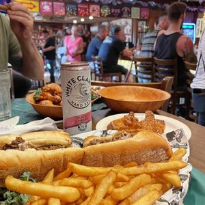 PIC-A-LILLI INN - 228 Photos & 221 Reviews - American (Traditional ...