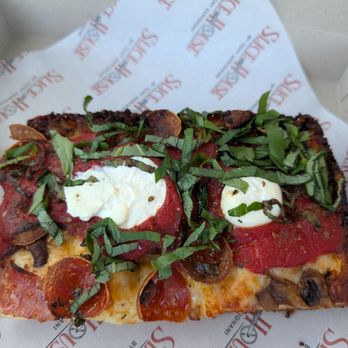 SLICE HOUSE BY TONY GEMIGNANI - Updated July 2025 - 339 Photos & 253 ...