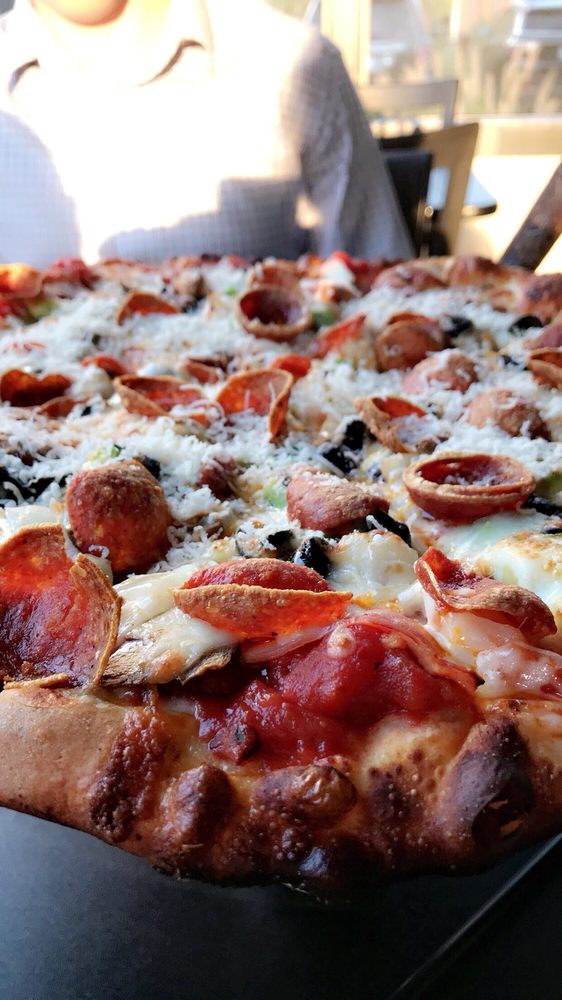 LICARI’S SICILIAN PIZZA KITCHEN - 154 Photos & 234 Reviews - Italian ...