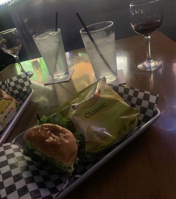 LIQUID ZOO SPORTS BAR - Updated January 2026 - 49 Photos & 65 Verified ...