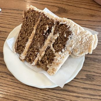 BERNIE’S - Updated January 2026 - 193 Photos & 68 Reviews - 121 Demers ...