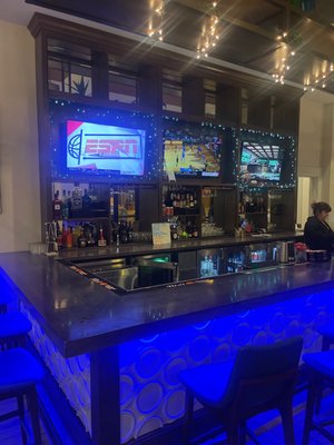 THE GREYHOUND - Updated July 2025 - 35 Photos & 18 Reviews - 201 Union ...