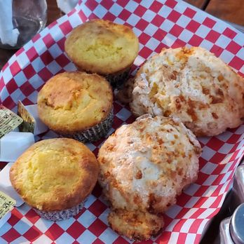 HANKERING SOUTHERN KITCHEN - Updated December 2025 - 54 Photos & 45 ...