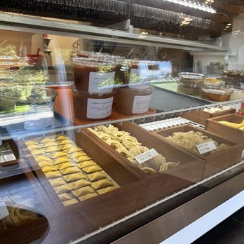 WILDFLOUR - Updated November 2024 - 44 Photos & 28 Reviews - 620 N ...