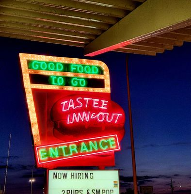 TASTEE INN & OUT - Updated December 2025 - 43 Photos & 60 Reviews ...