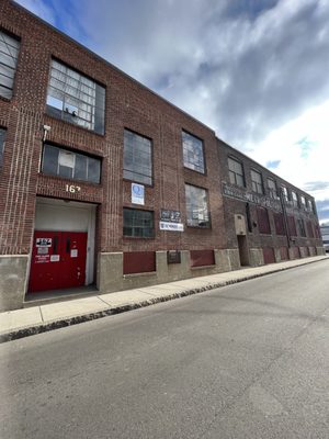 THE WORKOUT YARD - Updated October 2025 - 167 Bow St, Everett ...