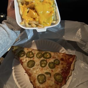 MILLY’S PIZZA IN THE PAN - Updated June 2025 - 17 Photos & 23 Reviews ...