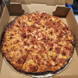 LACED PIZZA & PUB - Updated October 2025 - 21 Photos - 25 Reviews - 94 ...