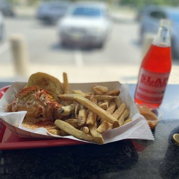 SLAP BURGER - Updated October 2025 - 64 Photos & 41 Reviews - 1342 ...