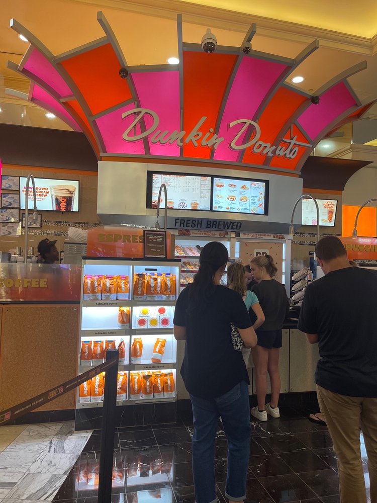 DUNKIN’ DONUTS - 15 Reviews - 350 Trolley Line Blvd, Mashantucket, CT ...