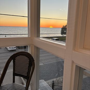 RIPS ON THE LAKE - Updated May 2024 - 166 Photos & 244 Reviews - 1917 ...