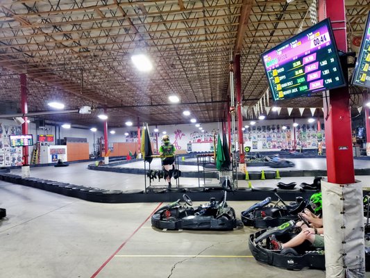FAST LANE INDOOR KART RACING - Updated August 2025 - 12 Photos & 47 ...