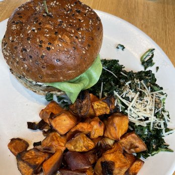 TRUE FOOD KITCHEN - Updated April 2025 - 2253 Photos & 1332 Reviews ...