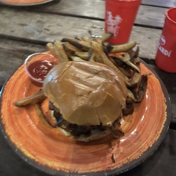 THE SMOKING ROOSTER - 191 Photos & 220 Reviews - 9006 Havensight Mall ...