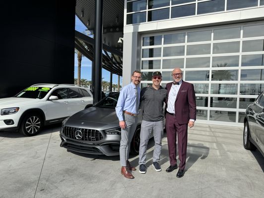 MERCEDES-BENZ OF GILBERT - Updated October 2025 - 402 Photos & 512 ...