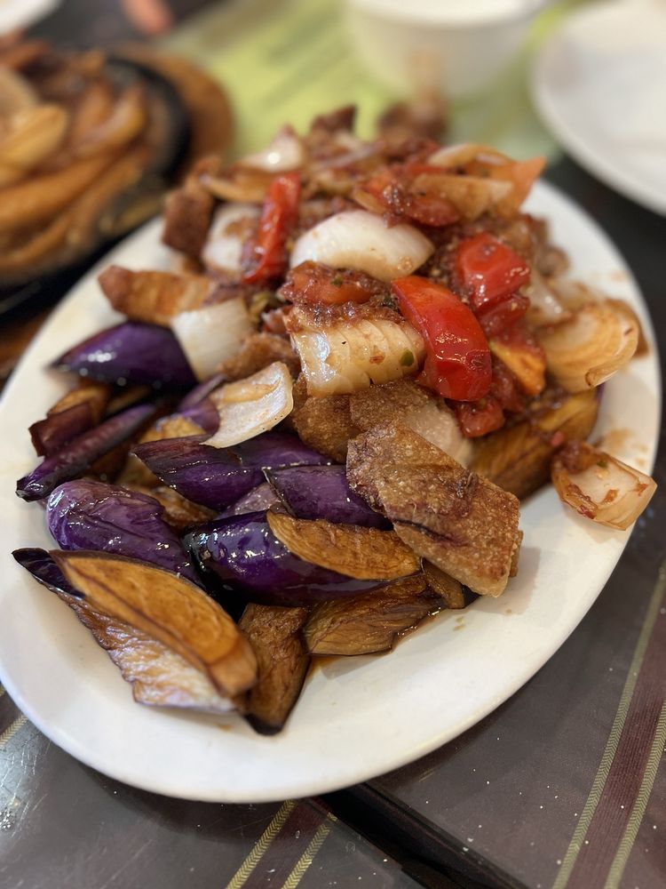 KARILAGAN - Updated December 2025 - 972 Photos & 673 Reviews - 1129 El ...