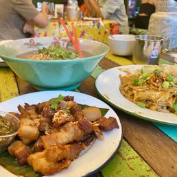 BANGRAK MARKET - Updated October 2025 - 4926 Photos & 1786 Reviews ...