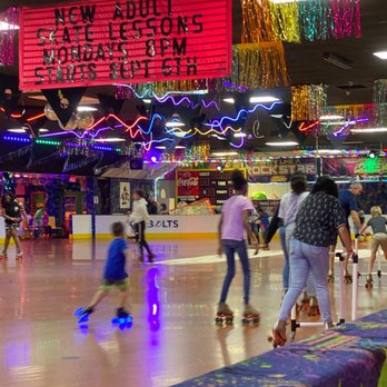 UNITED SKATES OF AMERICA ROLLER SKATING CENTER - Updated August 2025 ...