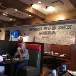 HOME RUN INN PIZZA - Updated September 2025 - 95 Photos & 320 Reviews ...