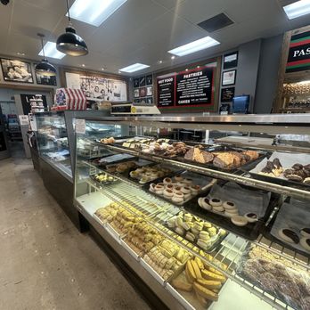 CLARO’S ITALIAN MARKETS - Updated February 2025 - 408 Photos & 593 ...