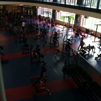 UND WELLNESS CENTER - Updated September 2025 - 801 Princeton St, Grand ...