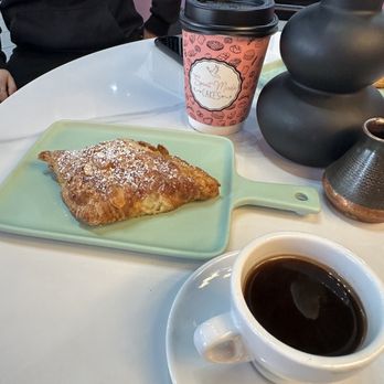 SPIRIT MADE CAKES - Updated July 2024 - 320 Photos & 73 Reviews - 1345 ...