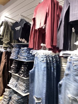 GARAGE CLOTHING - Updated October 2025 - 26 Photos - 508 Broadway, New ...