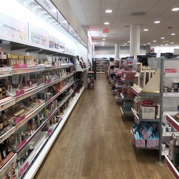 ULTA BEAUTY - Updated October 2025 - 120 Photos & 59 Reviews - 750 ...