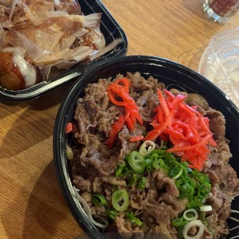 YOSHIYA UMAMI BEEF BOWL - Updated April 2024 - 117 Photos & 60 Reviews ...