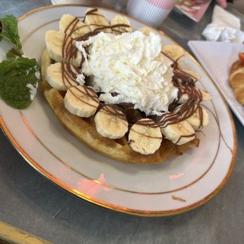 PINK OWL CAFE - Updated May 2024 - 55 Photos & 26 Reviews - 2713 ...