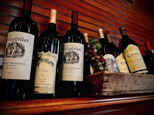 BONGE’S TAVERN - Updated October 2025 - 358 Photos & 252 Reviews - 9830 ...