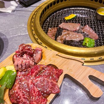 ISHONI YAKINIKU - Updated August 2024 - 924 Photos & 287 Reviews - 611 ...