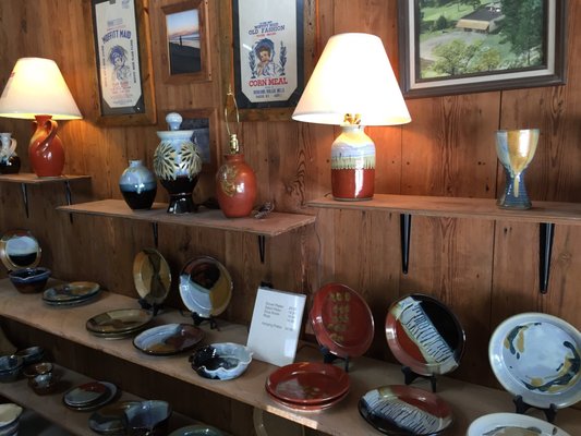 CHRISCO’S POTTERY - Updated March 2025 - 1360 S NC Hwy 705, Seagrove ...