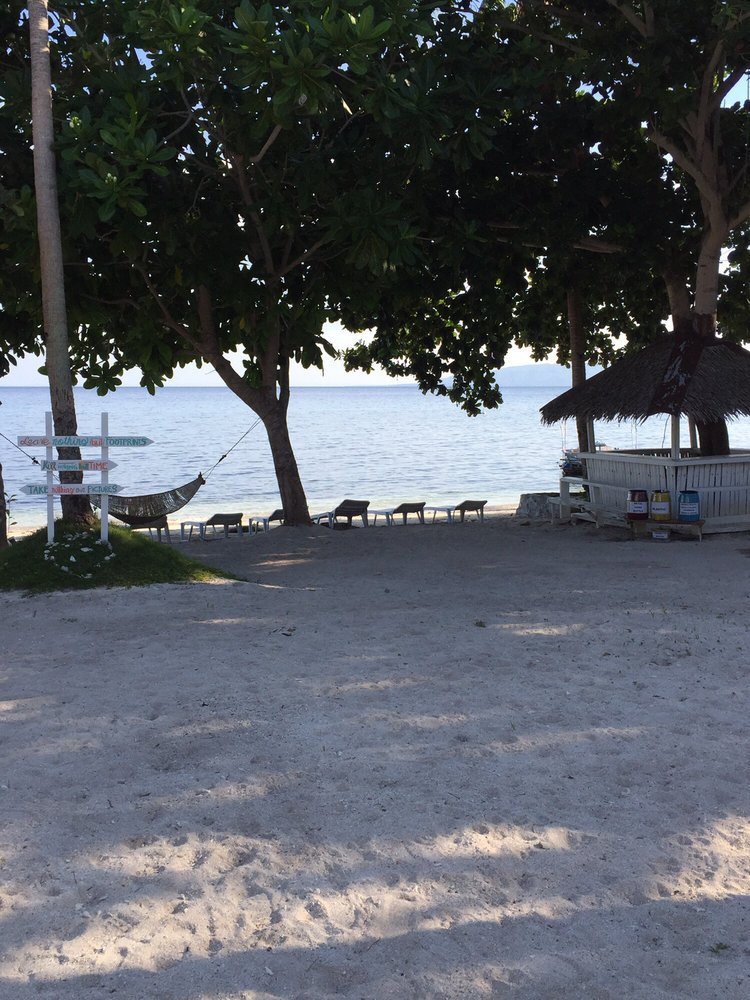 MOMO BEACH HOUSE - Updated July 2025 - Barangay Bil-isah, Panglao ...