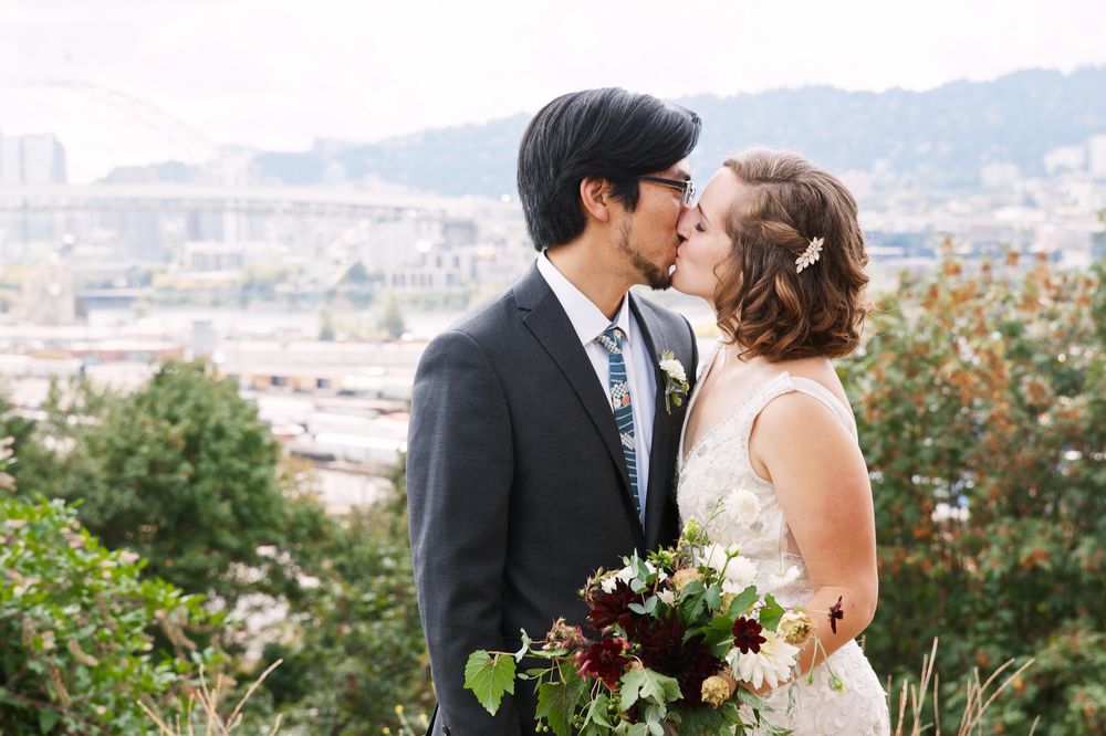 HISTORIC OVERLOOK HOUSE - Updated January 2026 - 17 Photos - 3839 N ...