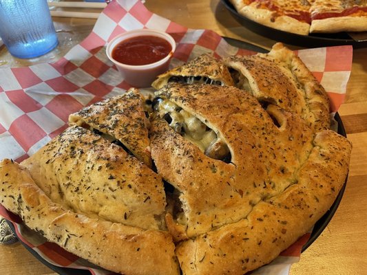 HUNTER STATION - Updated December 2025 - 17 Photos & 33 Reviews - 210 ...