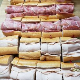 CASAPULLA’S ELSMERE STEAK & SUB SHOP - Updated September 2025 - 37 ...