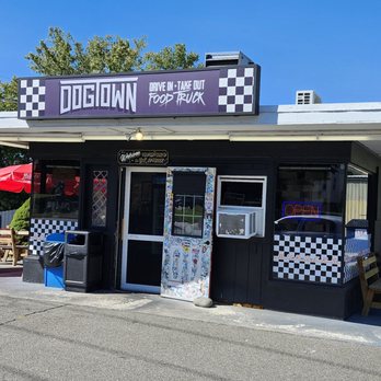 DOGTOWN - Updated January 2026 - 179 Photos & 171 Reviews - 664 New ...