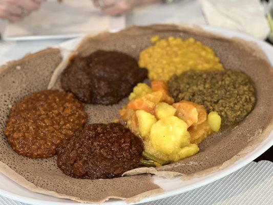 DASHEN ETHIOPIAN CUISINE - Updated November 2025 - 361 Photos & 340 ...