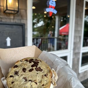 JOYFUL SCOOPS - Updated May 2025 - 139 Thompson St, Middleborough ...