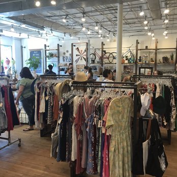 ASHBY - Updated December 2025 - 62 Photos & 69 Reviews - 3010 W Cary St ...