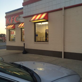 KFC - Updated September 2025 - 20 Reviews - 1 Willowdale Dr, Frederick ...