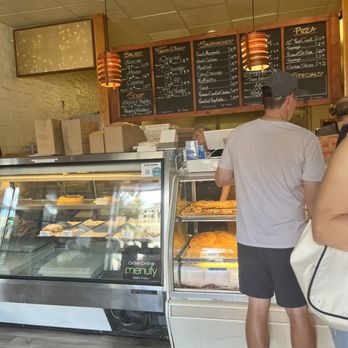 COLANGELO’S BAKERY - Updated May 2024 - 144 Photos & 112 Reviews - 207 ...