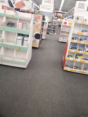 STAPLES - Updated December 2025 - 45 Photos & 87 Reviews - 4610 North ...